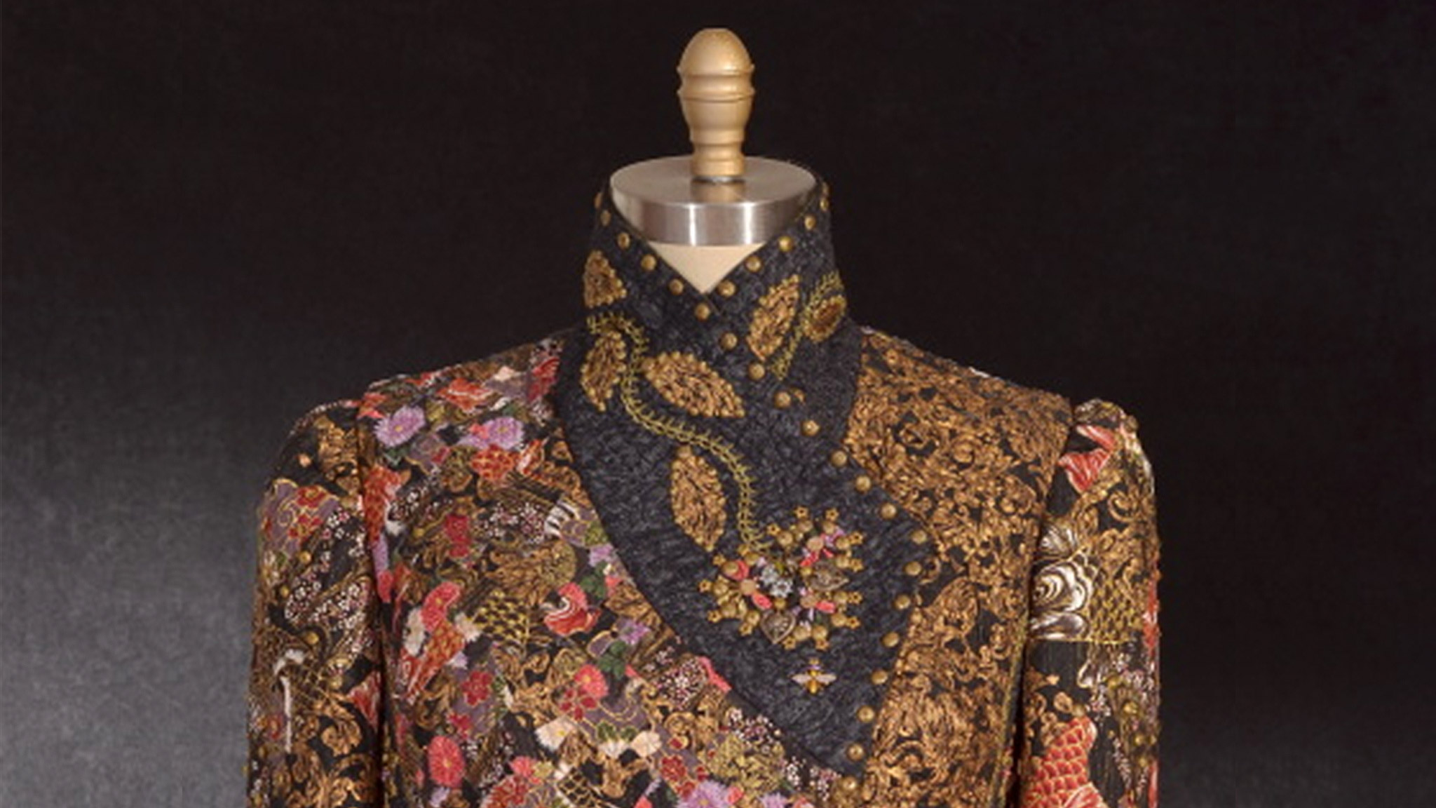 » Kathy Knapp, Gothic Beauty, 2018. Excellence in Fibers – feature