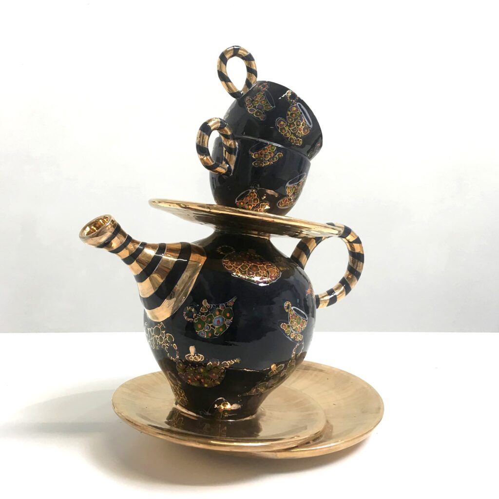 » Joan Takayama-Ogawa: Ceramic Beacon