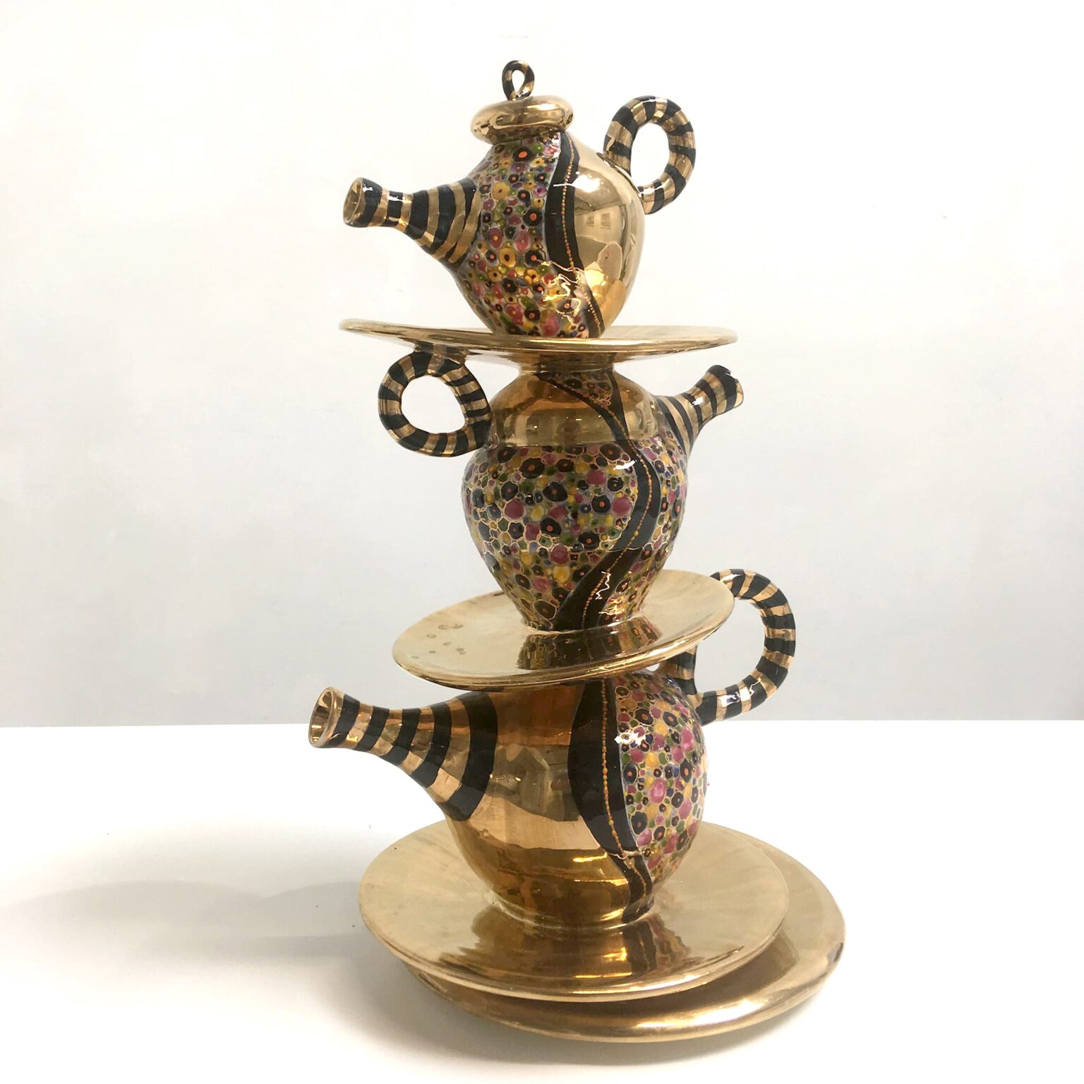 » Joan Takayama-Ogawa: Ceramic Beacon