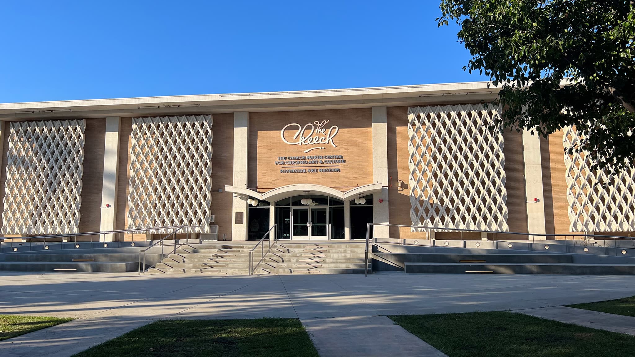 » Cheech Marin & the Cheech Marin Center for Chicano Art & Culture